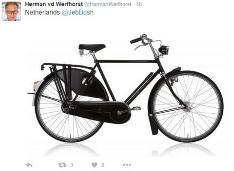 Jeb Bush's gun tweet backfires - BBC News