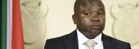 Scaramucci fired after 10 days: 10 other tiny tenures