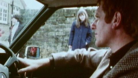 Stranger Danger: Still the right message for children? - BBC News