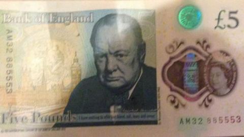 £5 note 'worth £50,000' spent in Blackwood is found - BBC News