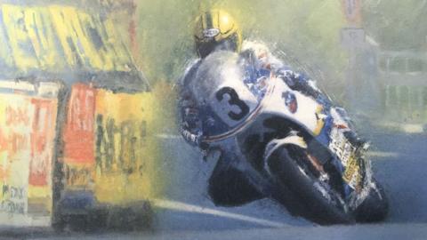 Isle of Man TT races captured on canvas in new exhibition - BBC News