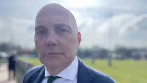 Bury St Edmunds rugby club honours victims of 1974 plane crash