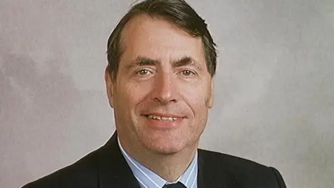 Gulf War prisoner's tribute to Sir Neville Trotter
