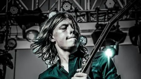 Norfolk blues festival headlined by teen guitar star Toby Lee