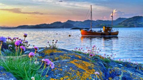 Your pictures of Scotland: Photographs from around the country - BBC News