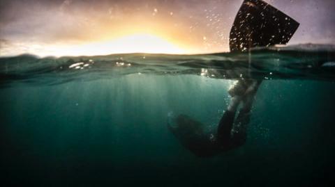 The Hebrides' wild swimming 'real-life' mermaid - BBC News