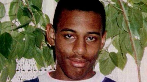 Black and in the police: 'I've been called a traitor' - BBC News