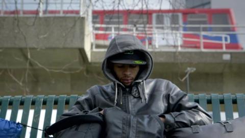Homeless told to sleep rough to get help, St Mungo's says - BBC News