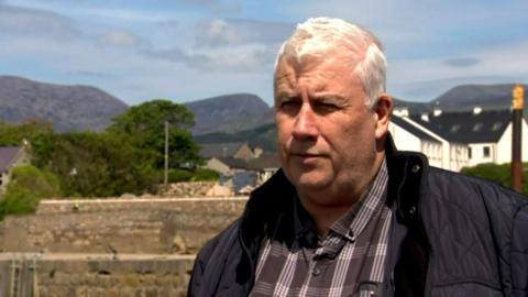 Mournes Gateway Project: Tourism magnet or 'metal monstrosity'? - BBC News