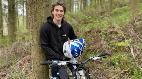 HIT helmet tech helps riders judge concussion risk