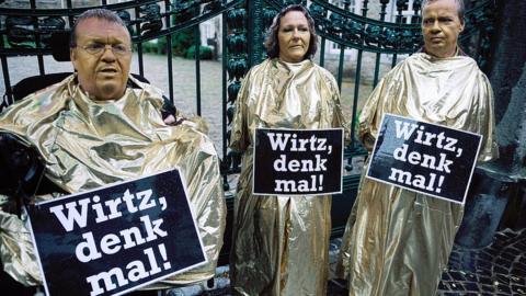 A médica que salvou uma geração de bebês da tragédia da talidomida nos ...