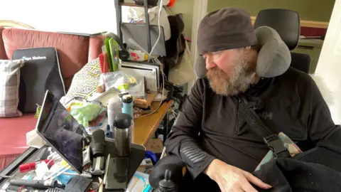 Royal Berkshire Hospital patient not allowed to use toilet