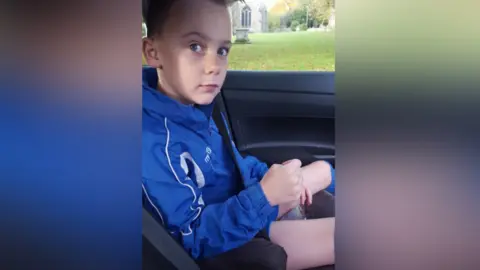Ambulance trust apologises to Cambridgeshire family over boy's death