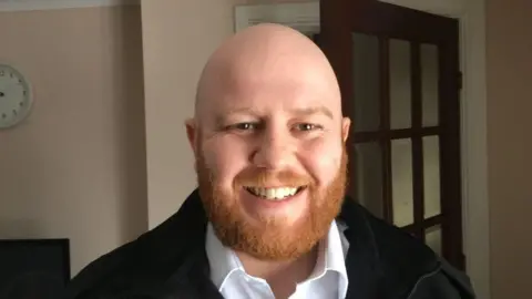 Prince William welcomed to 'the bald club' by serving members