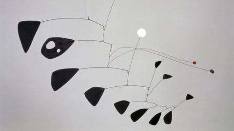 Visitors will keep Alexander Calder mobiles on the move at Tate show ...