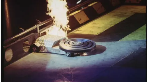 Robot battles wrongly banned for 'animal cruelty'