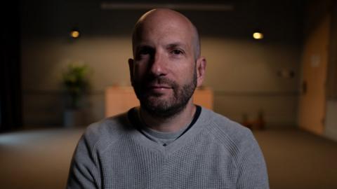 Live facial recognition surveillance 'must stop' - BBC News