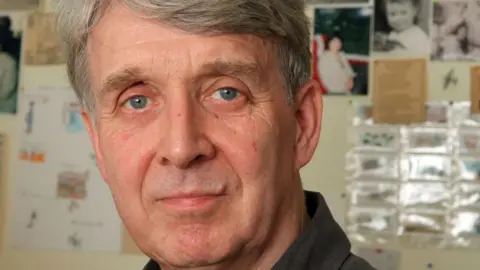 Allan Ahlberg, celebrated children's author, dies aged 87