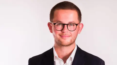 Devolution deal with elected mayor dropped by Cornwall Council