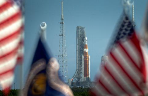 Artemis Nasa S Moon Rocket Will Need Leak Repair Bbc News