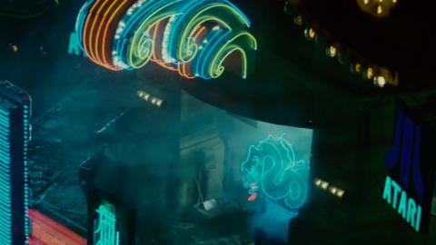 Blade Runner: How well did the film predict 2019's tech? - BBC News