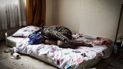 Human trafficking: Modern-day slaves 'within plain sight' - BBC News
