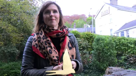 'Wilde swallows' celebrate author's Fermanagh links