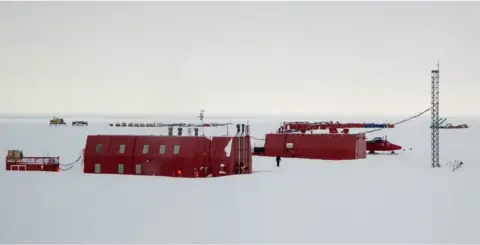 Antarctic base comes out of deep freeze