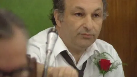 David Bookbinder: Former council leader who 'stood up for people' dies