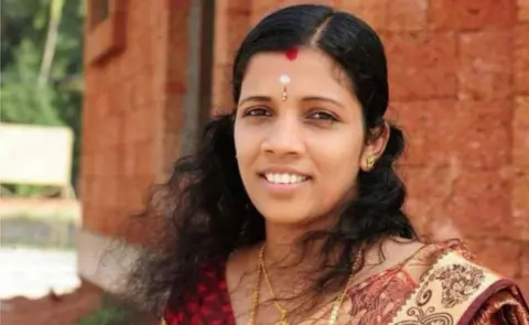 Lini Puthussery: India's 'hero' nurse who died battling Nipah virus
