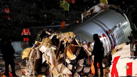 Turkey plane: Three dead, 180 hurt as jet skids off runway in Istanbul ...