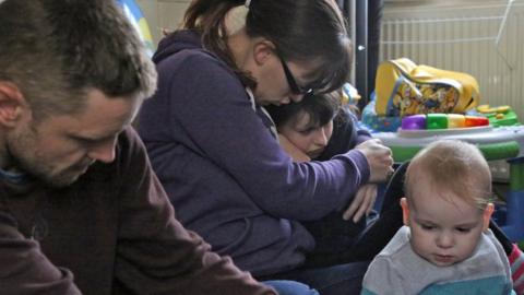 Fuel poverty: An anatomy of a cold home - BBC News