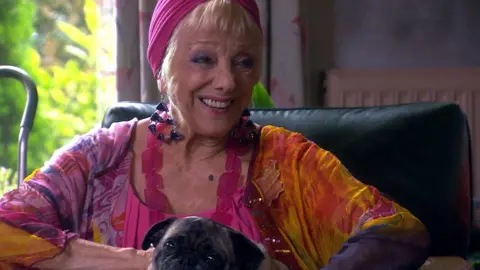 Coronation Street actress Barbara Young dies in Cambridge aged 92