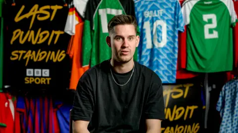 Blindness and visual-impairment - BBC News