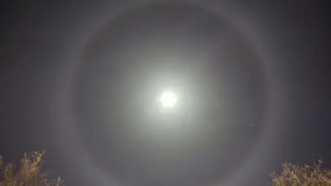 Halo sighted around the Moon in West Midlands skies