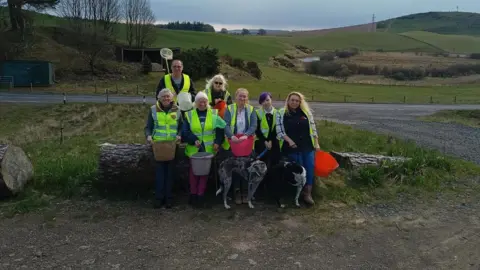 Night-time 'toad patrol' saves amphibians cross busy Angus road