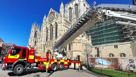 York Minster: 'Don't panic' warning before minster fire training