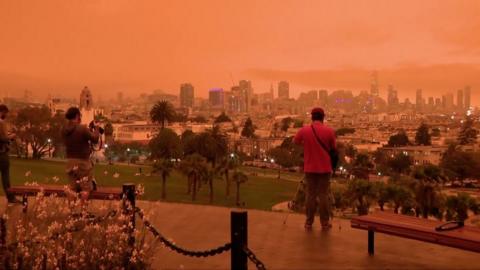 Alabama storm: Nine children and one adult killed in crash - BBC News