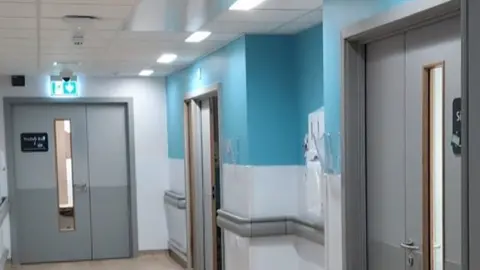 Scunthorpe General Hospital opens £7.2m emergency care units