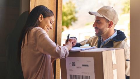 Climate change: How green is your parcel? - BBC News