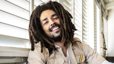 Bob Marley: The Hitchin teens who snuck out to see him play - BBC News