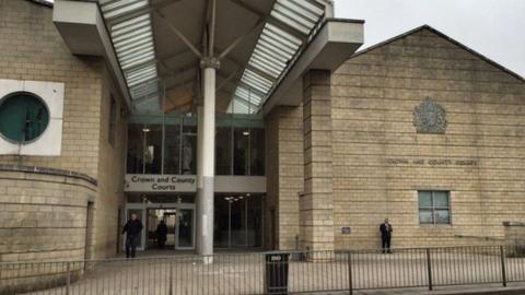 Kettering parents jailed for 'sickening' baby abuse - BBC News