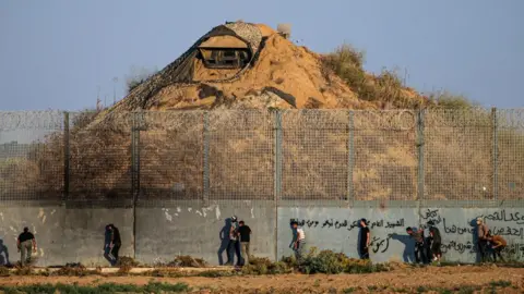 Gaza-Israel tensions spiral amid closures and clashes