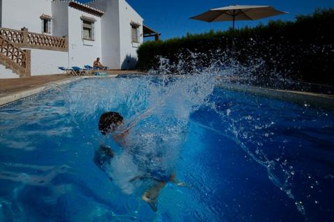 Your pictures: Splash - BBC News