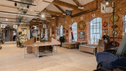 William Hogarth exhibition opens in Derby after museum appeal - BBC News