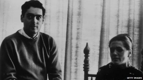 Profile: Sonia Gandhi - BBC News