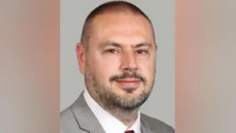 £1m plan to improve cycling and walking routes