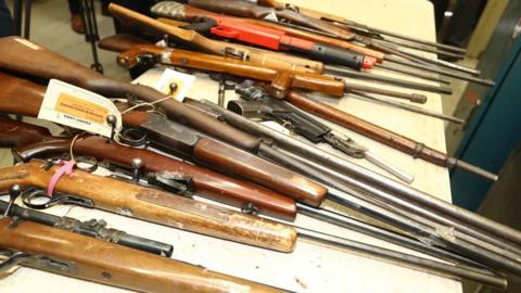 Is gun ownership increasing in Australia? - BBC News