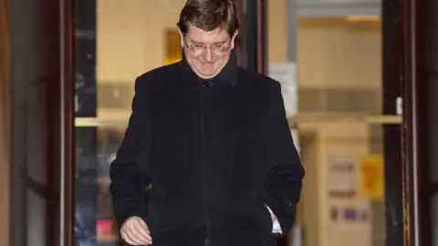 Royal Opera House front row punch: Solicitor fined