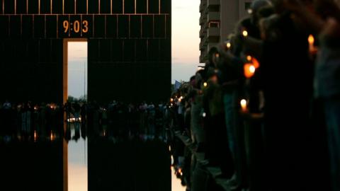 Oklahoma City bombing: The day domestic terror shook America - BBC News